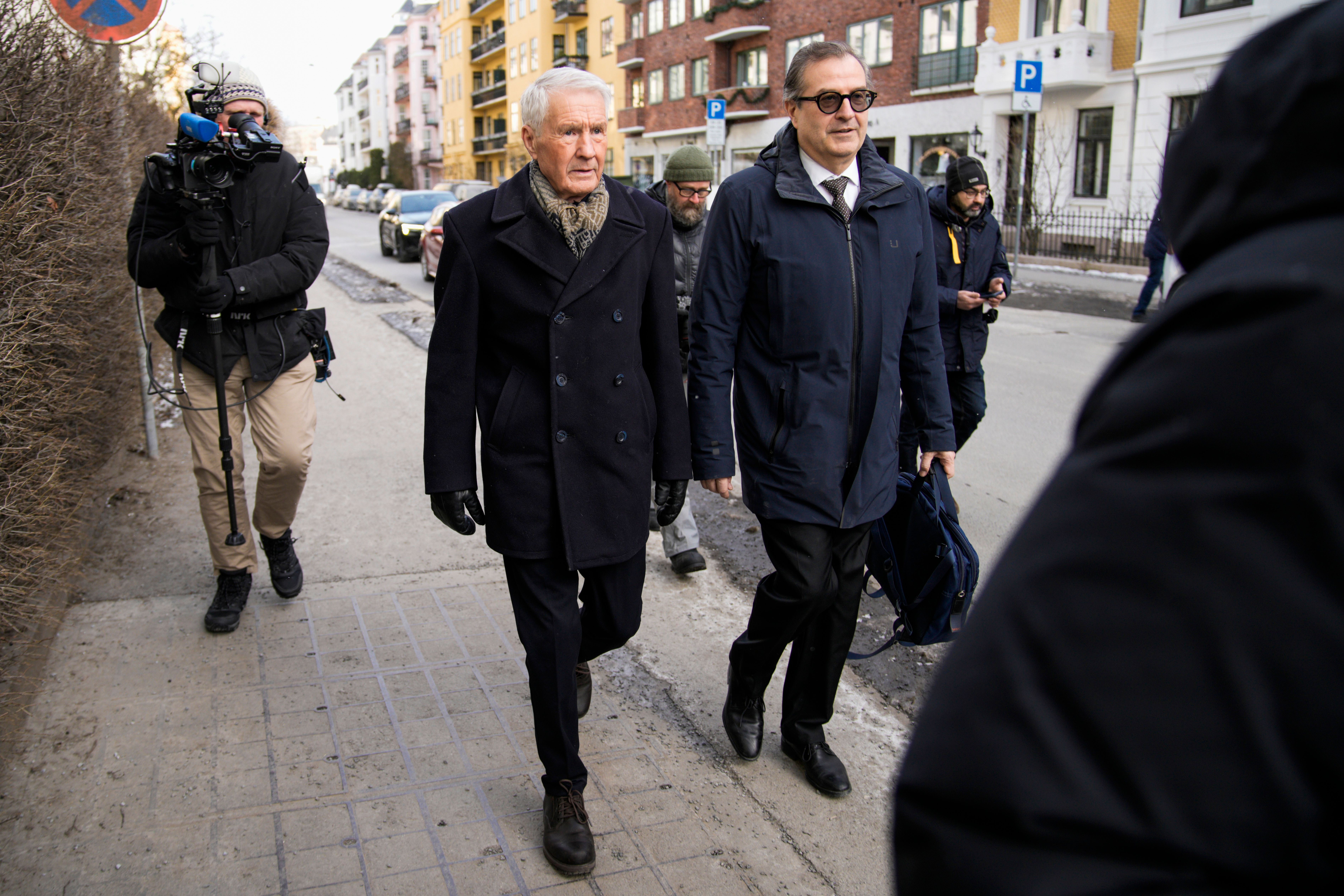 Thorbjørn Jagland siktet for grov korrupsjon – flere eiendommer ...