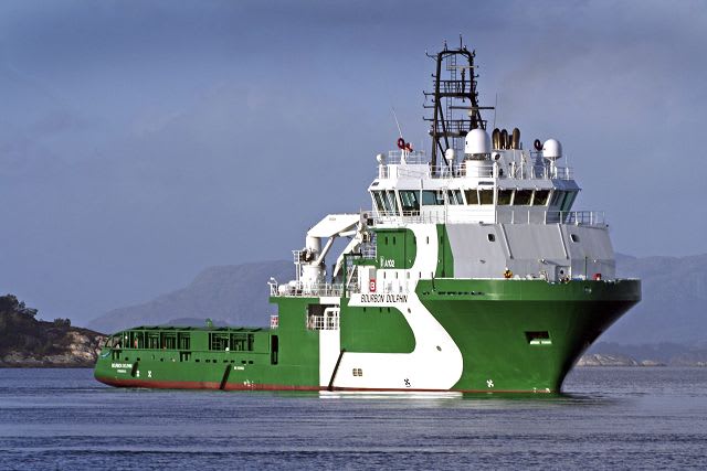 Går til sak mot Bourbon - smp.no