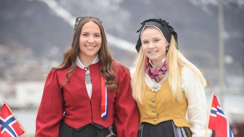 Har bunadsskjorta gulnet? Her er ekspertens tips. - itromso.no