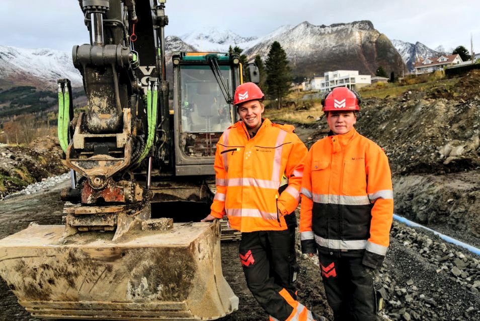 Volda Maskin kåra til årets lærebedrift - smp.no