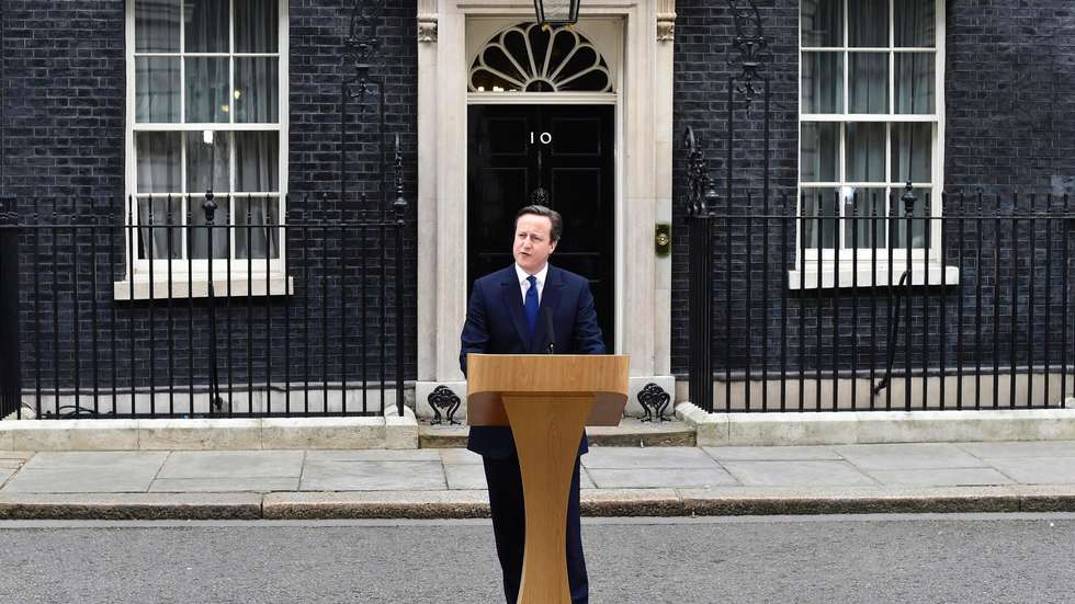 Cameron til dronningen for å starte valgkampen - smp.no