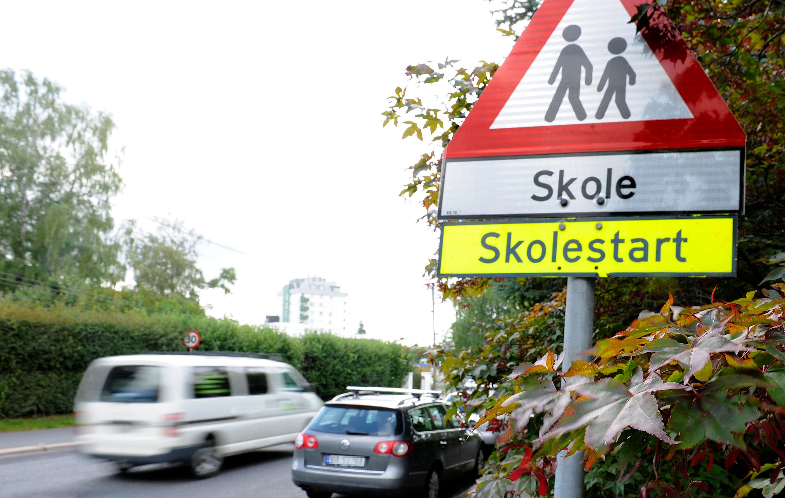 Trygg Trafikk: – La bilen stå - smp.no
