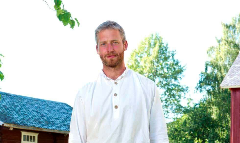 «Farmen»-Andreas (29) giftet seg med 18-åring - varden.no
