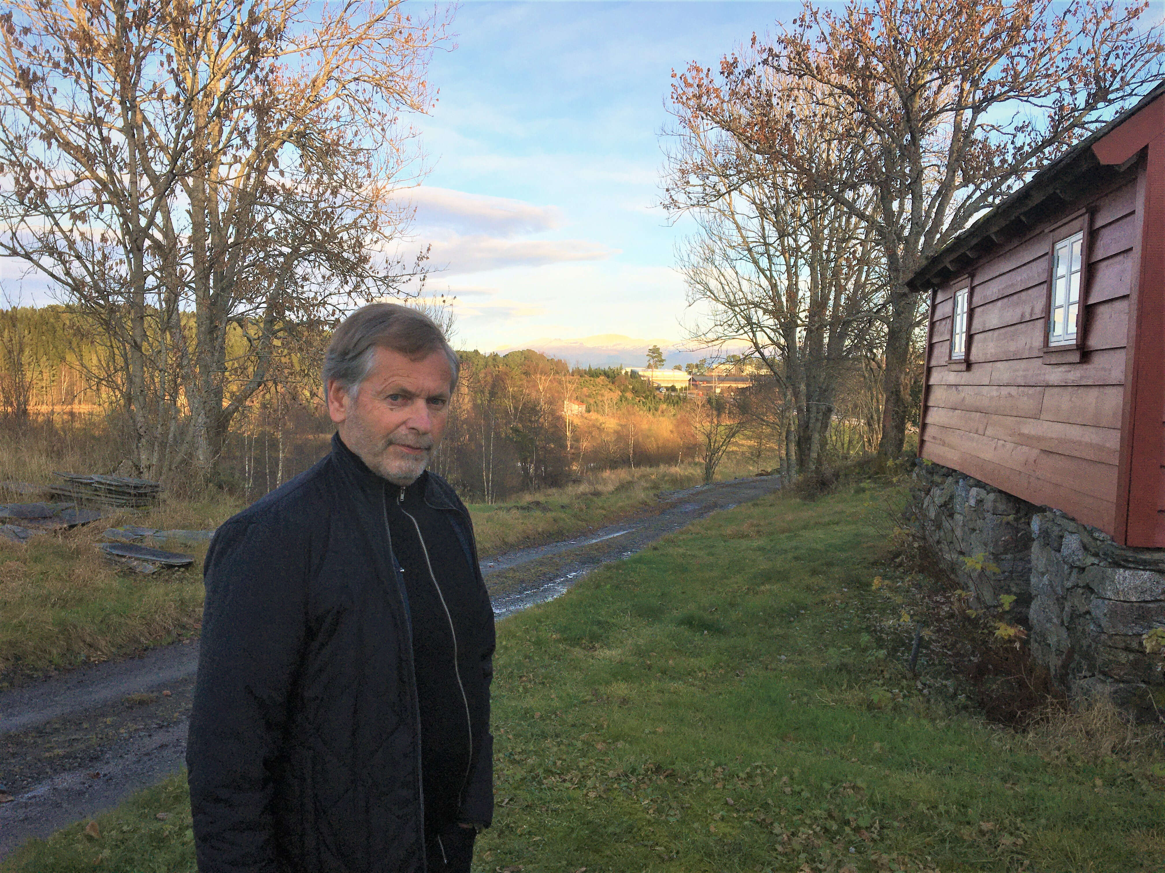 No har han kjøpt tilbake delar av familiegarden på Stord - sunnhordland.no