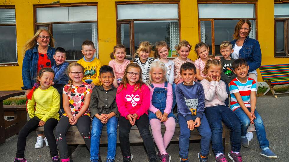 Årets 1. klassinger i Øksnes - vol.no