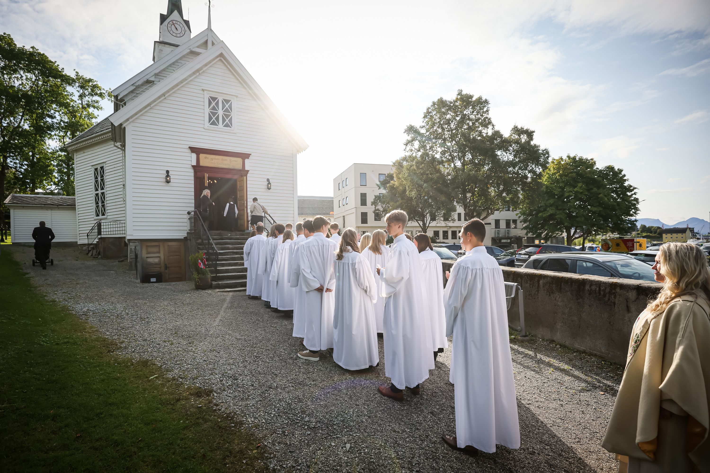 Fem konfir­masjons­guds­tenester i Ulstein - vikebladet.no