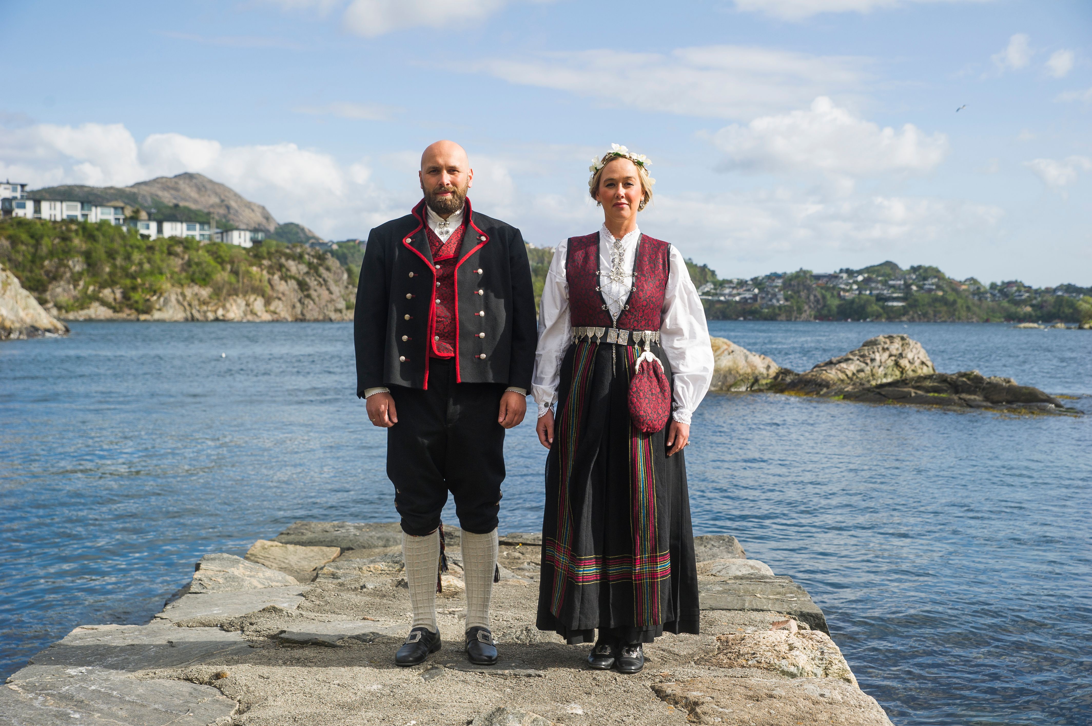 Det var ikke før Kenneth fikk bunad at Julie ville bruke sin - av-avis.no