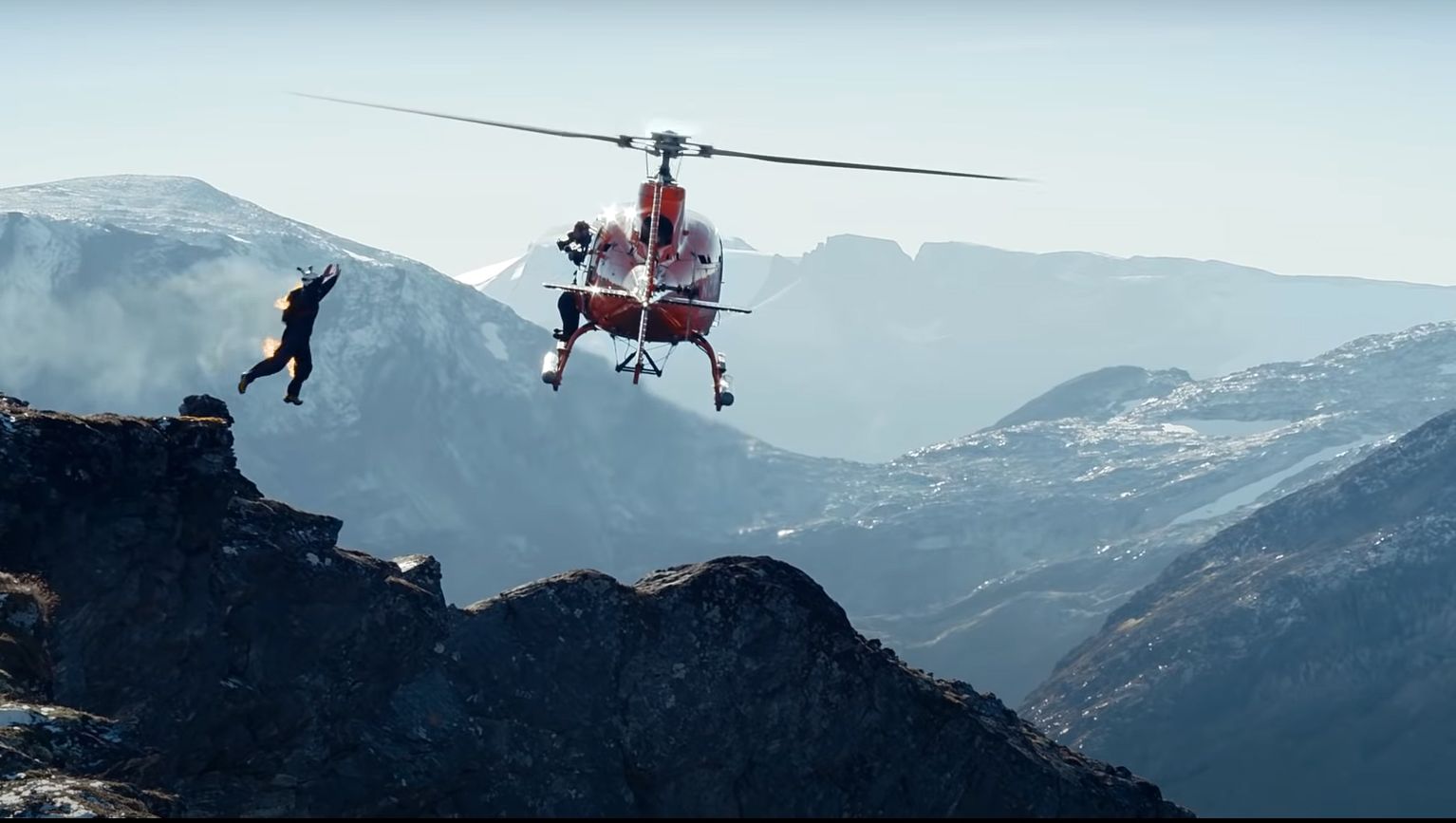 Mission Impossible filmes fra Helsetkopen. Her blir Tom Erik Heimen ...