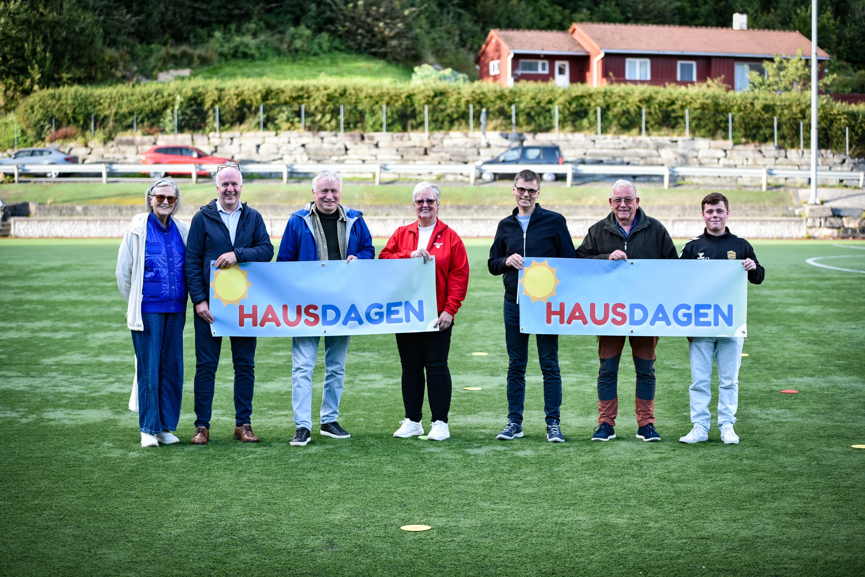 Riggar til ny folkefest i Haus - bygdanytt.no
