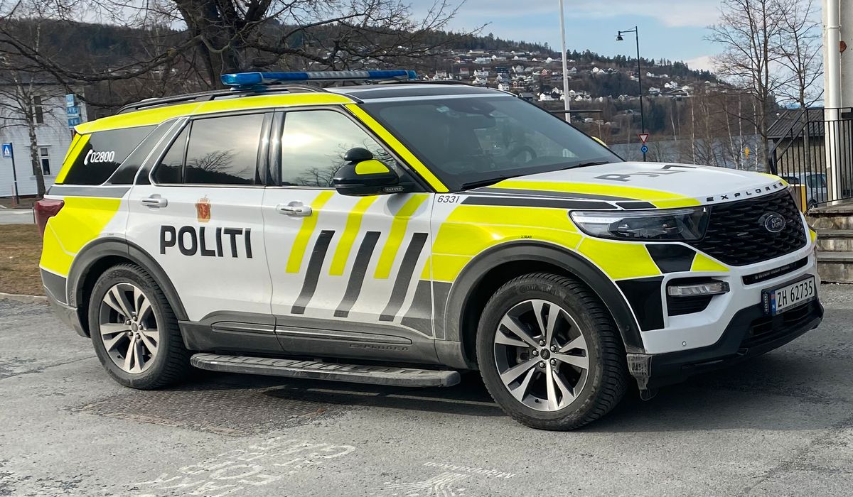 Tenåring siktet for ran etter voldshendelse: – Skal ha truet med kniv ... Tenåring siktet for ran etter voldshendelse: – Skal ha truet med kniv ...