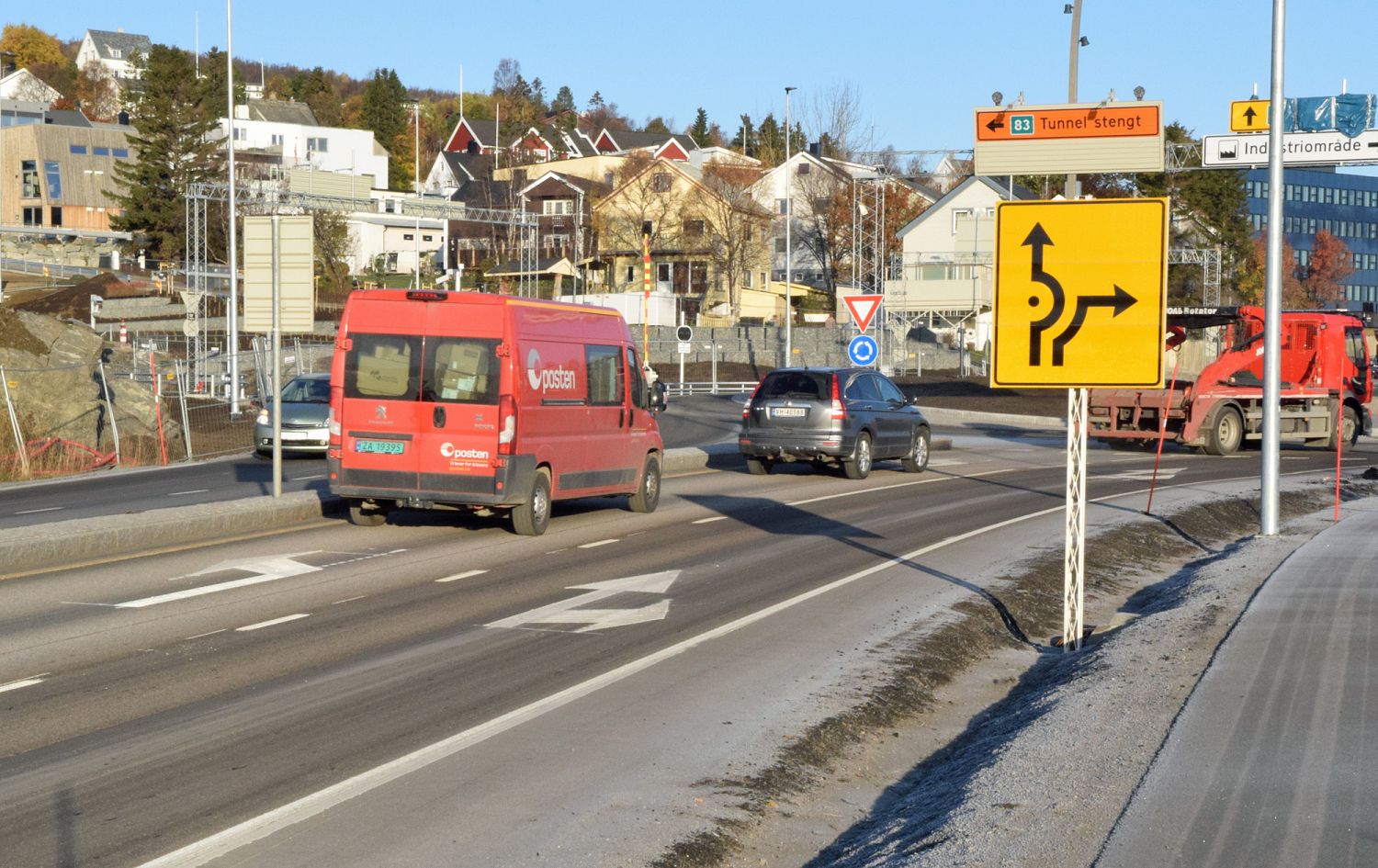 Mange lurer på om de skal følge piler på bakken eller skilt: Her får du ...