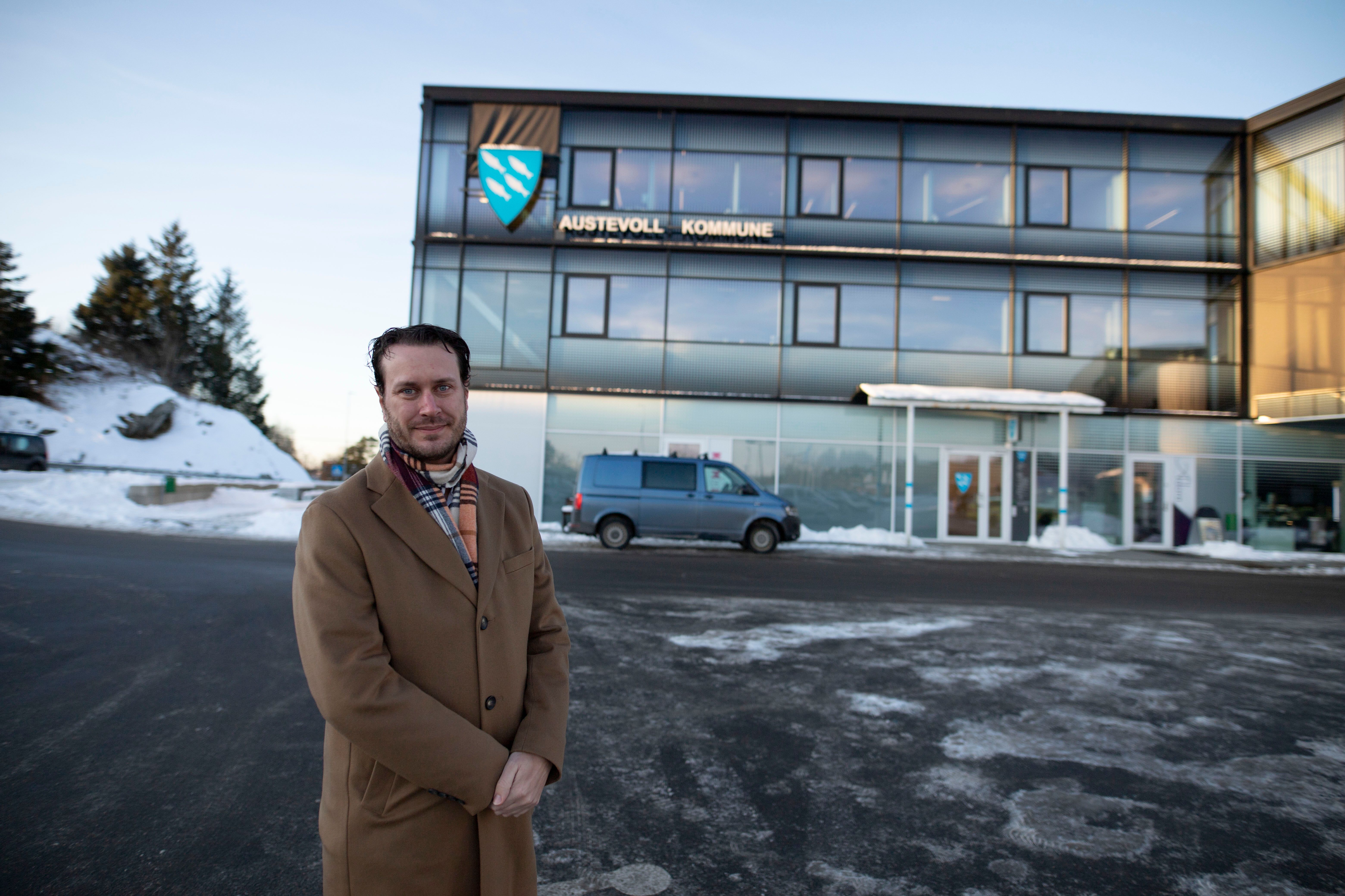 Raude tal i 2023 og mørke skyer i horisonten - marsteinen.no