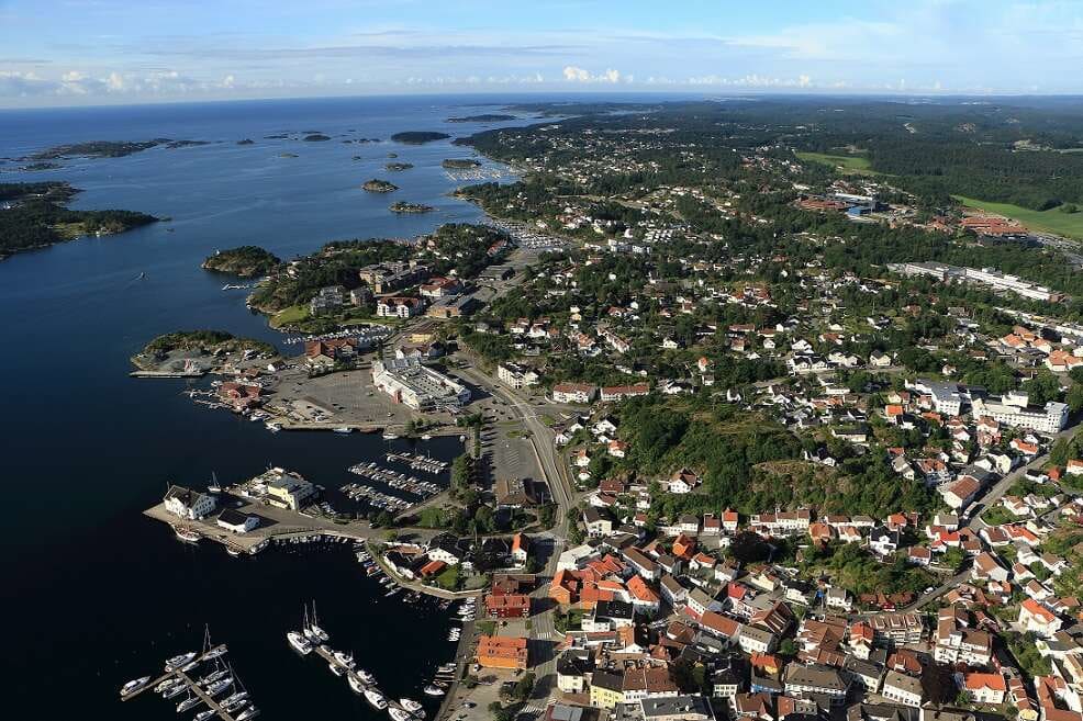 NRK ser Grimstad fra lufta - gat.no