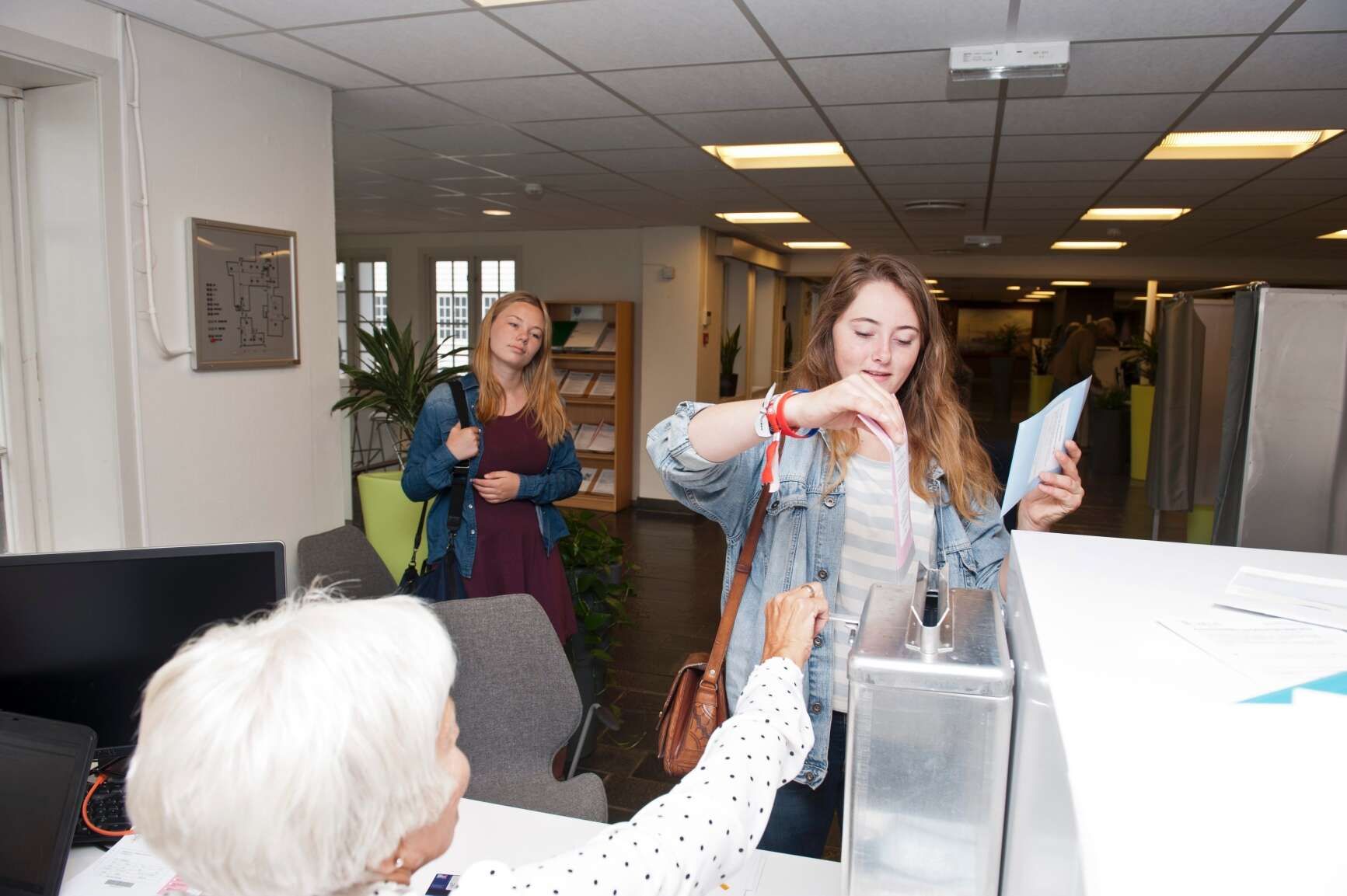 Stemte for første gang - lp.no