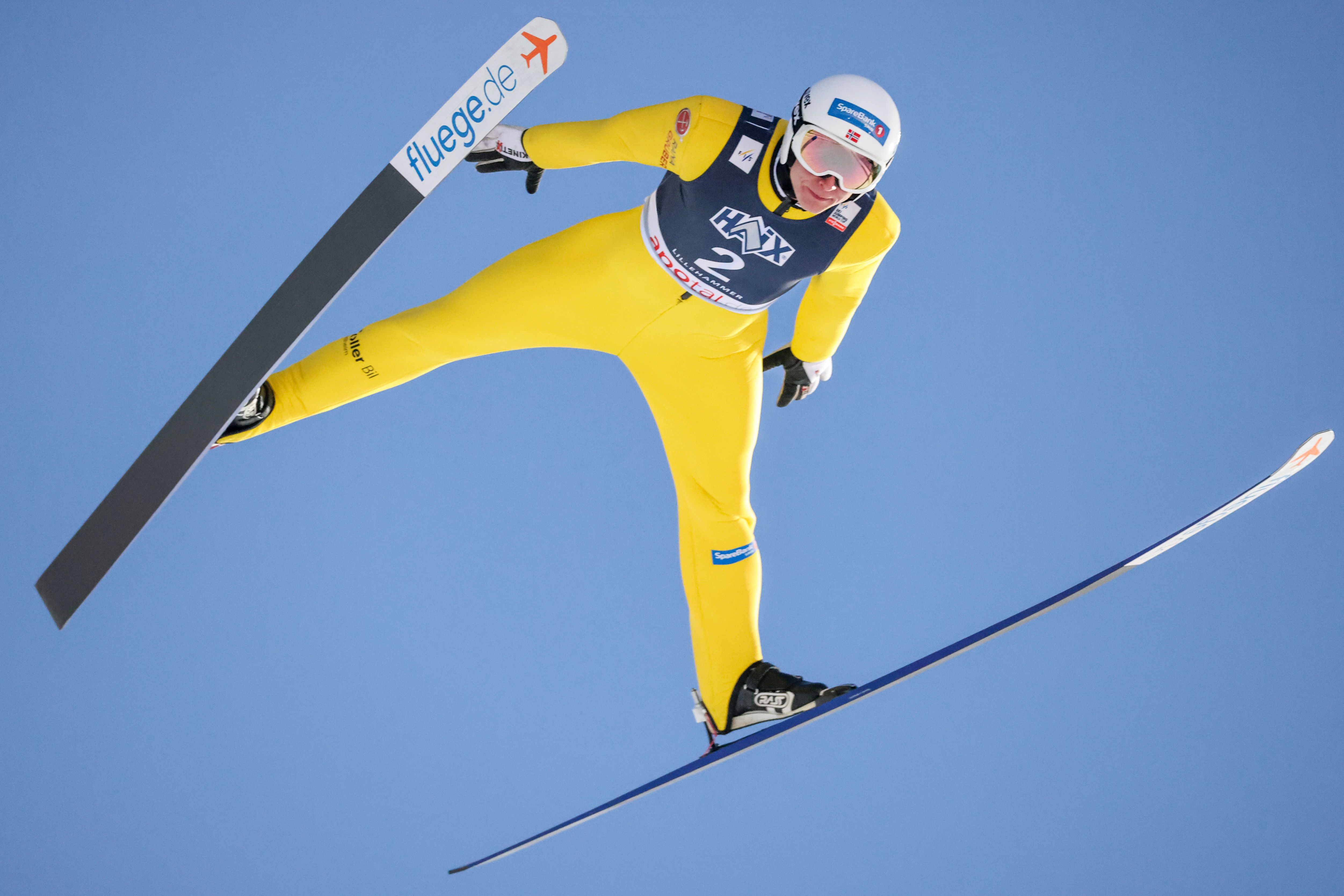 Japan-siger gav overraskande VM-billett for Robin Pedersen ...