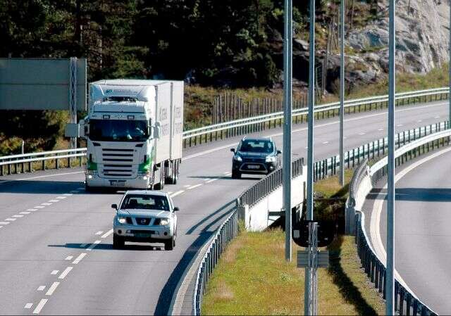 E18 stengt på grunn av opprydning - lp.no E18 stengt på grunn av opprydning - lp.no
