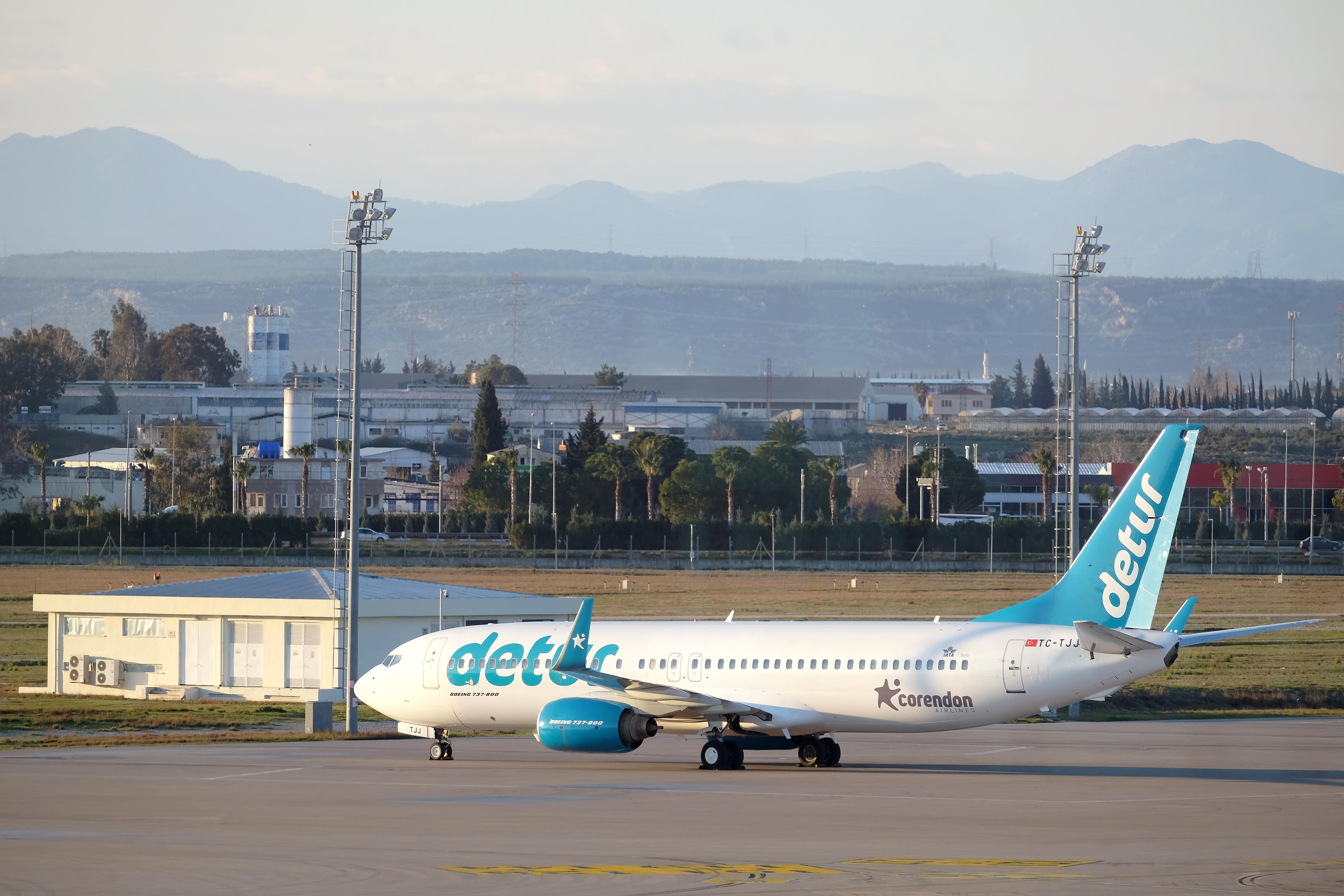 Detur-reisende får turene avbrutt og må betale store summer for å få ...