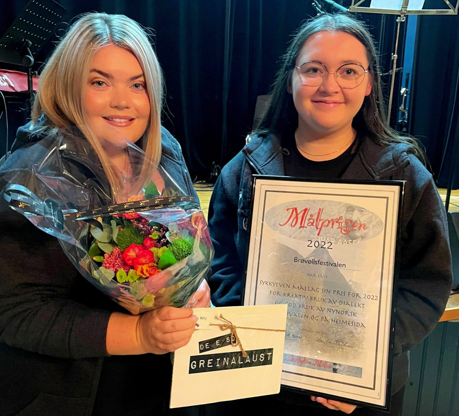 Dei fekk blomster og årets Målpris - nyss.no