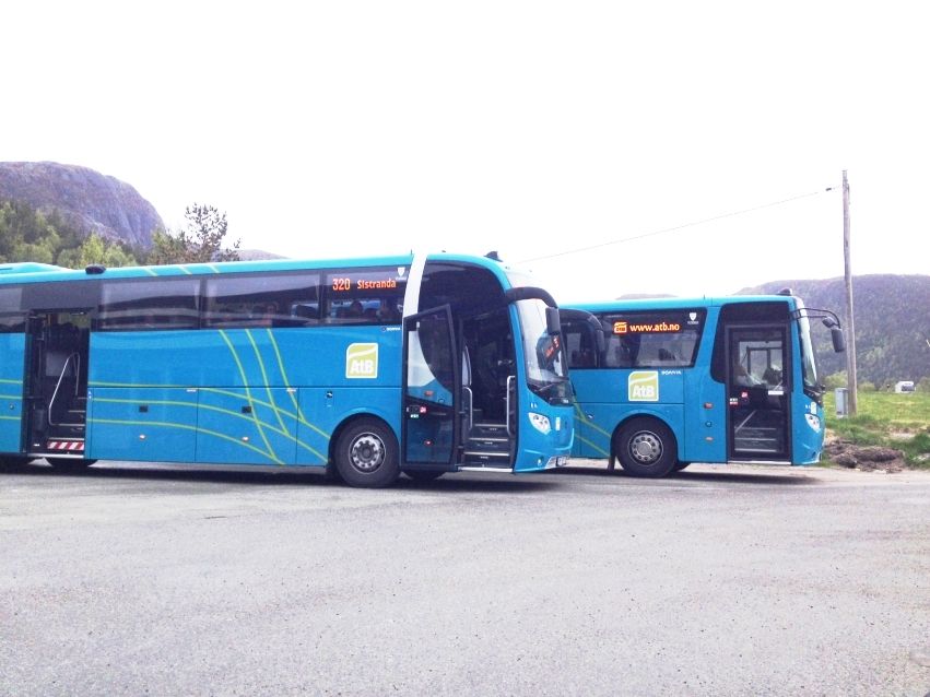 Jobber med bestillingstransport - avisafroya.no