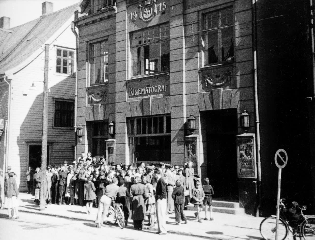 Byens kulturpersonligheter: Omgikk filmens vakreste divaer - itromso.no