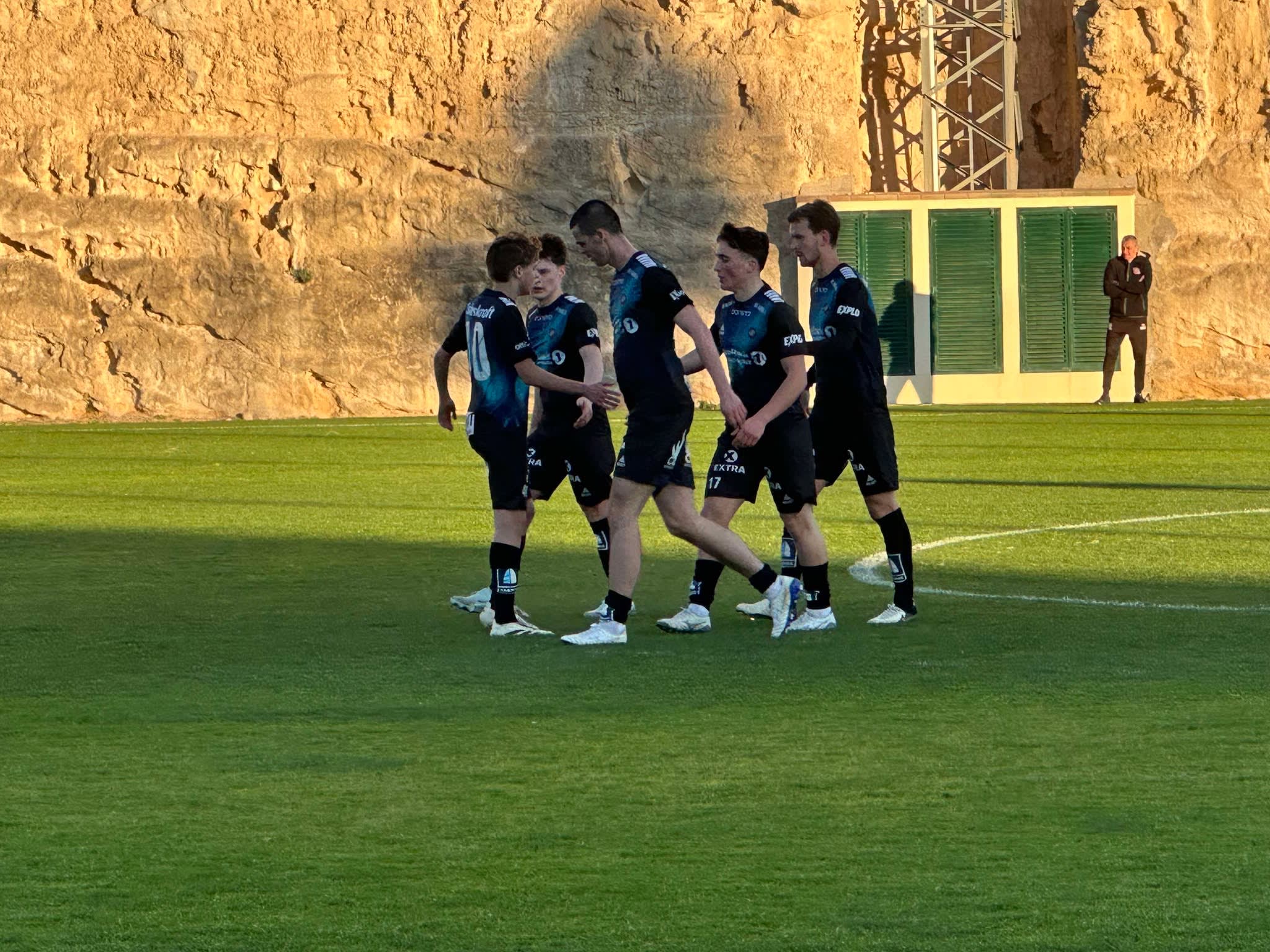 Starter TIL oppkjøringen med seier? Følg Gutans kamp i Spania her ...