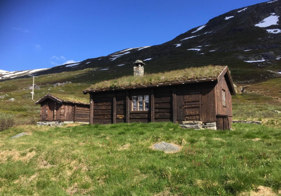 «Spøkelseshytta» i Breidalen er seld - fjuken.no