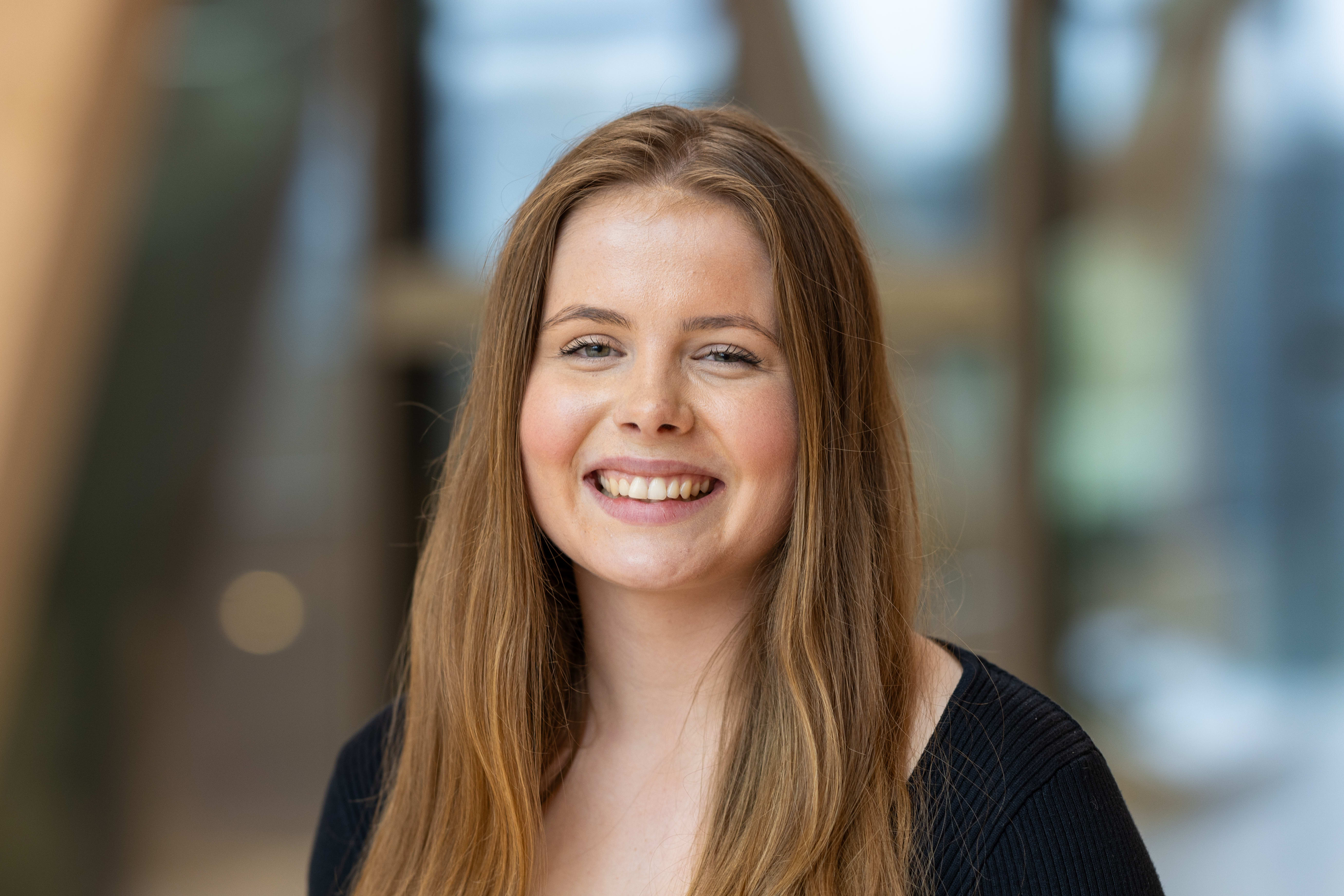 Innstiller på å behalda skulen - sunnhordland.no