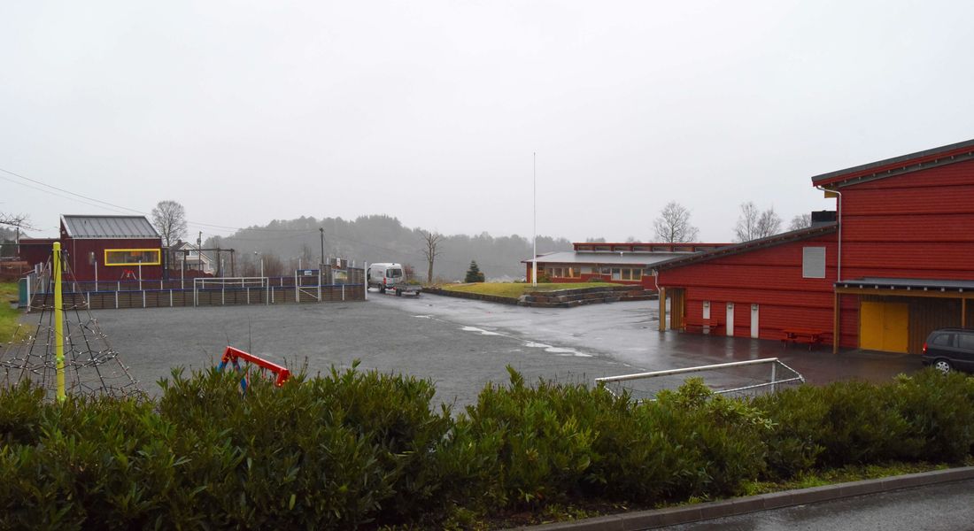 Føreslår nedlegging av Foldrøy skule, og ein felles ungdomsskule ... Føreslår nedlegging av Foldrøy skule, og ein felles ungdomsskule ...