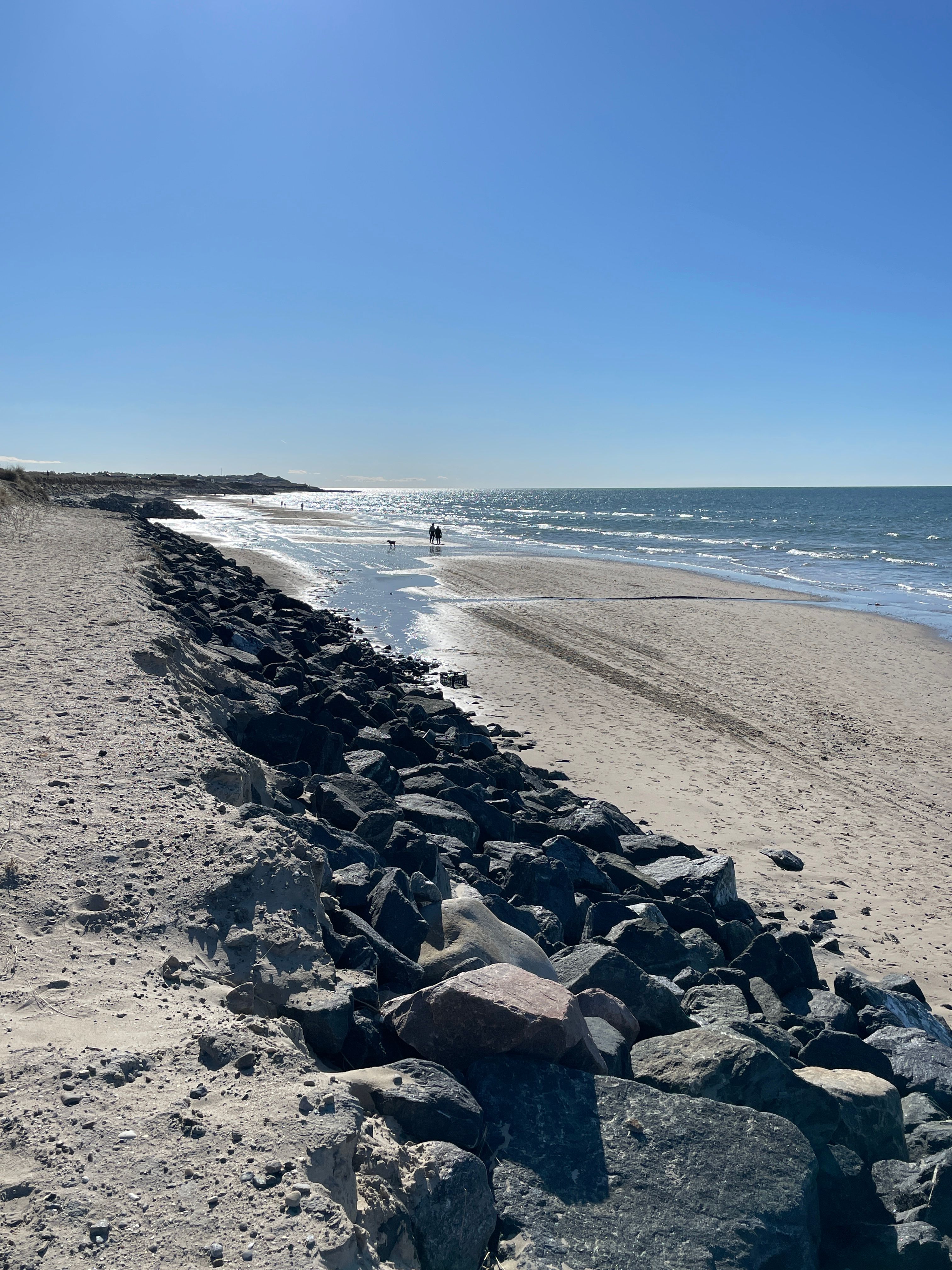 Redder dansk strandperle med stein fra Sørlandet - fvn.no