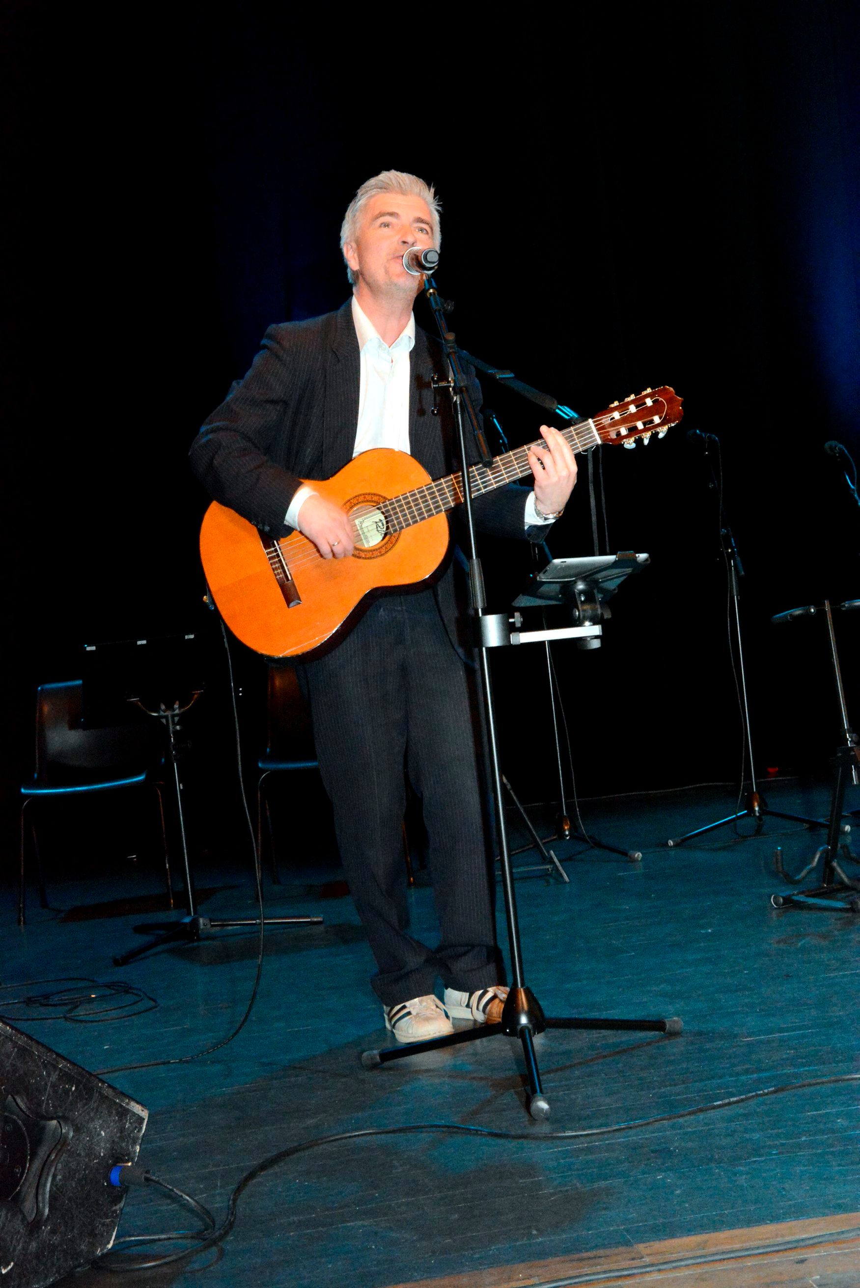 Lothe og Stardalen Mannskor i Ullvaren - fjordingen.no