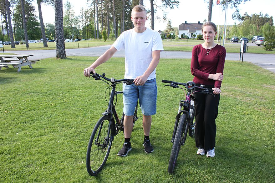 Nesten ingen syklar til skulen: -«Det er tiltak». «Det er stress». «Det ...