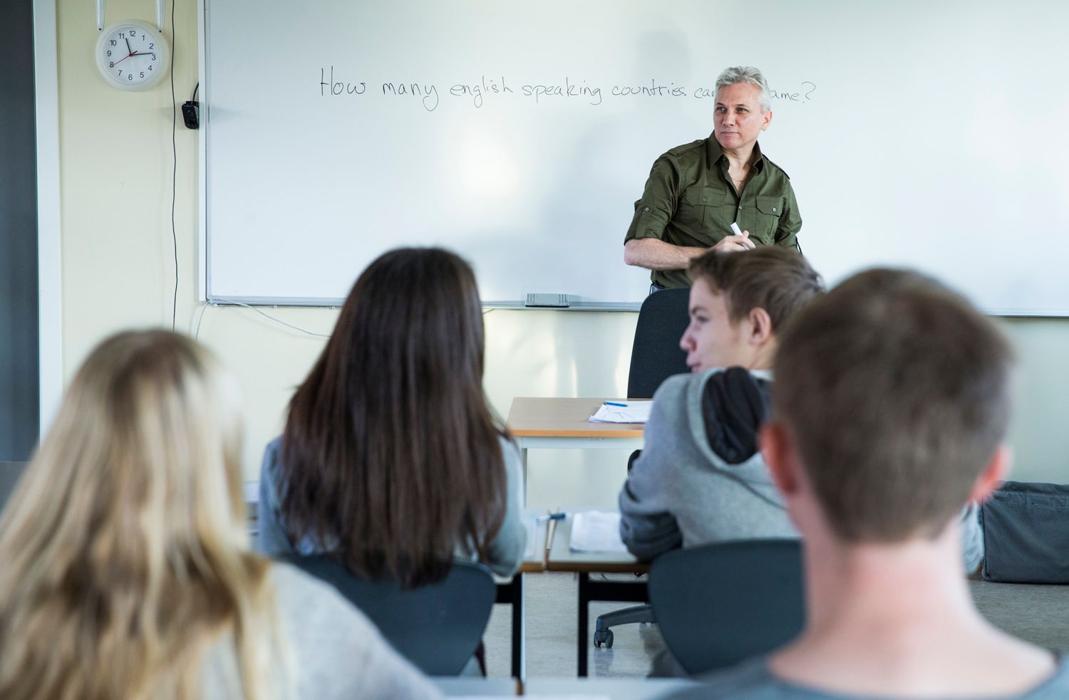 "Hvor mye lærer et barn som sitter og gråter mens det gjør lekser ...
