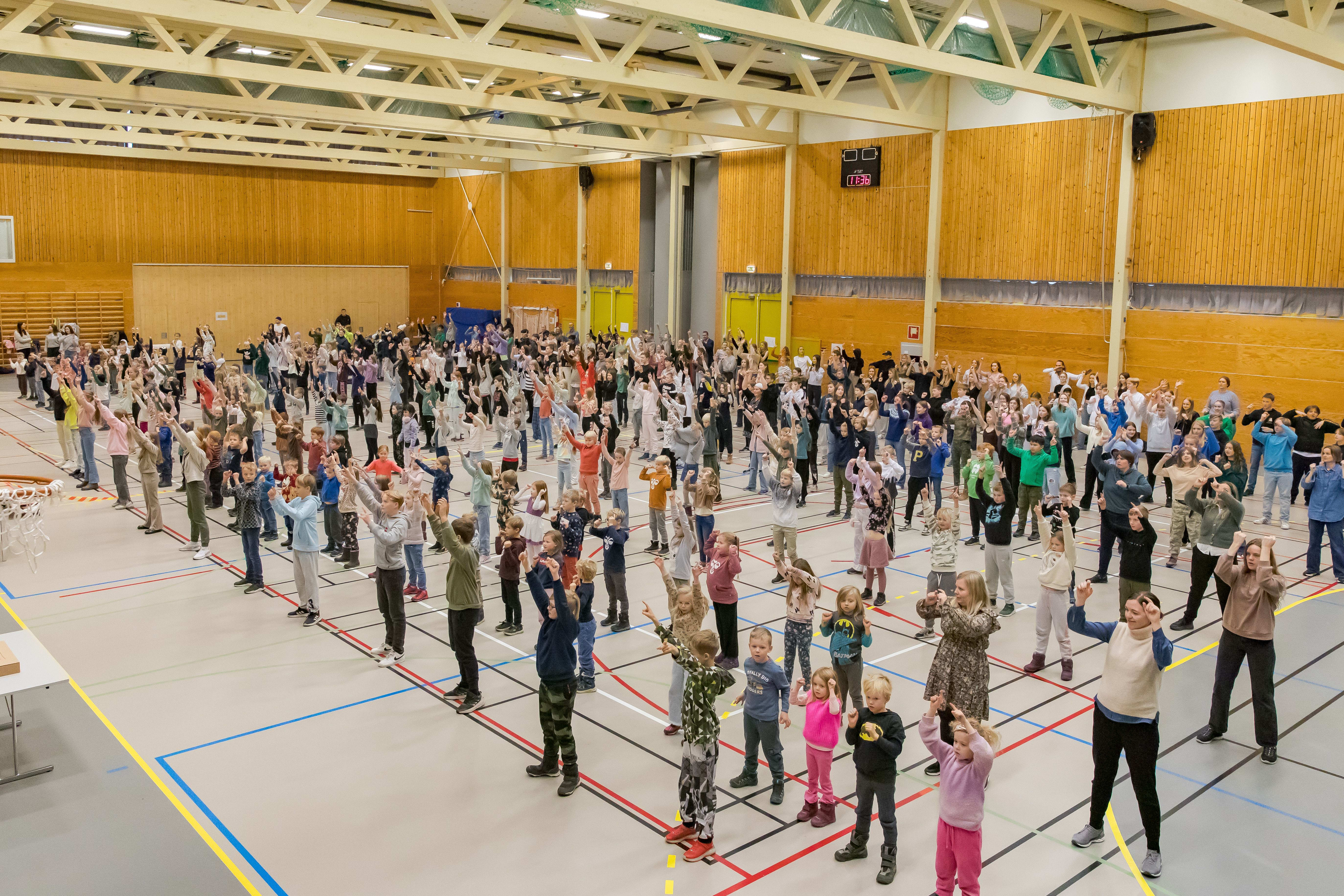 Tre skoler blir til én: – Eidet skole skal stå klar i 2025 - smp.no