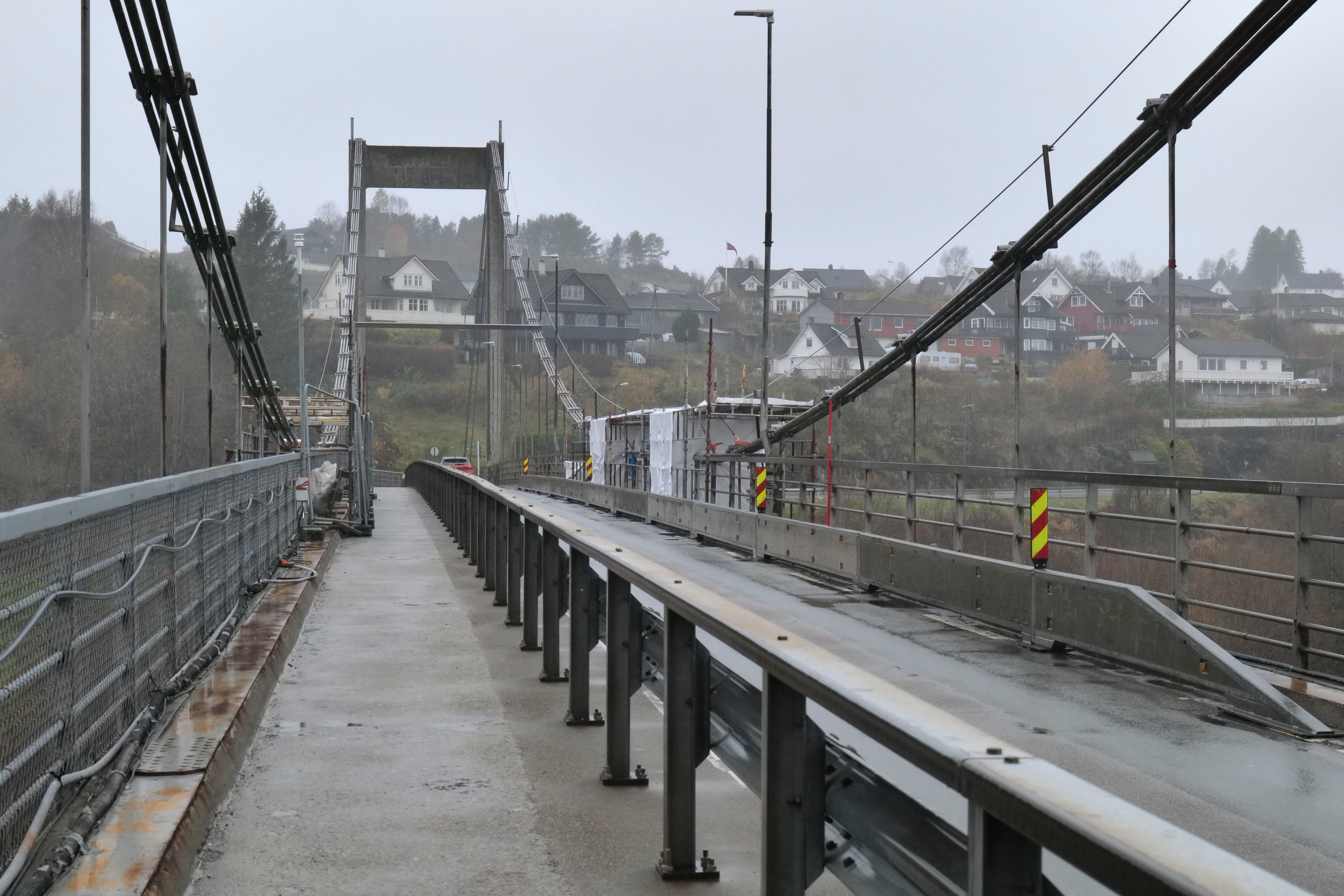 Dette blir gjort på brua i Alversund - strilen.no