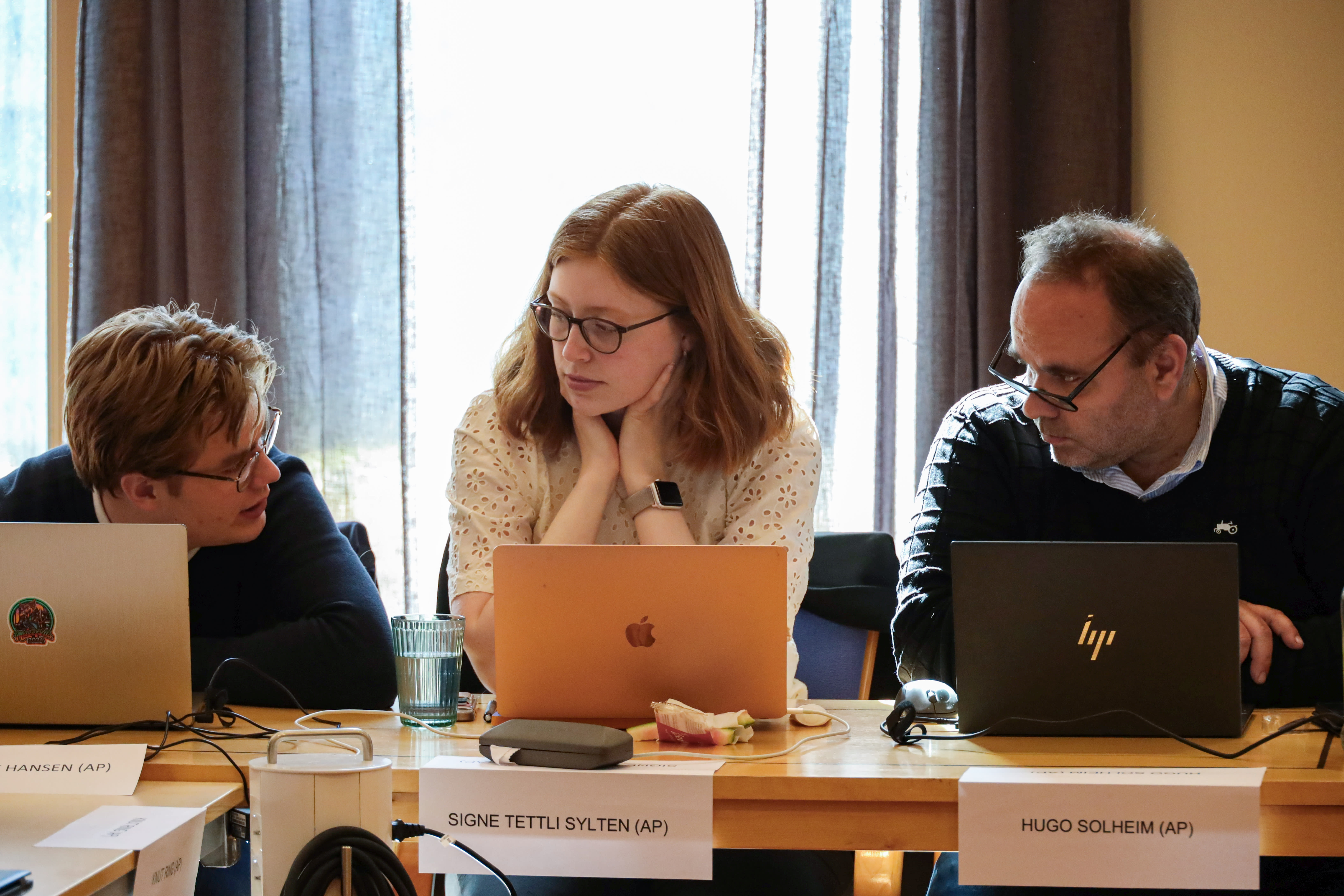 Her har Signe (22) sitt siste møte før hun flytter: – Det var ingen ...