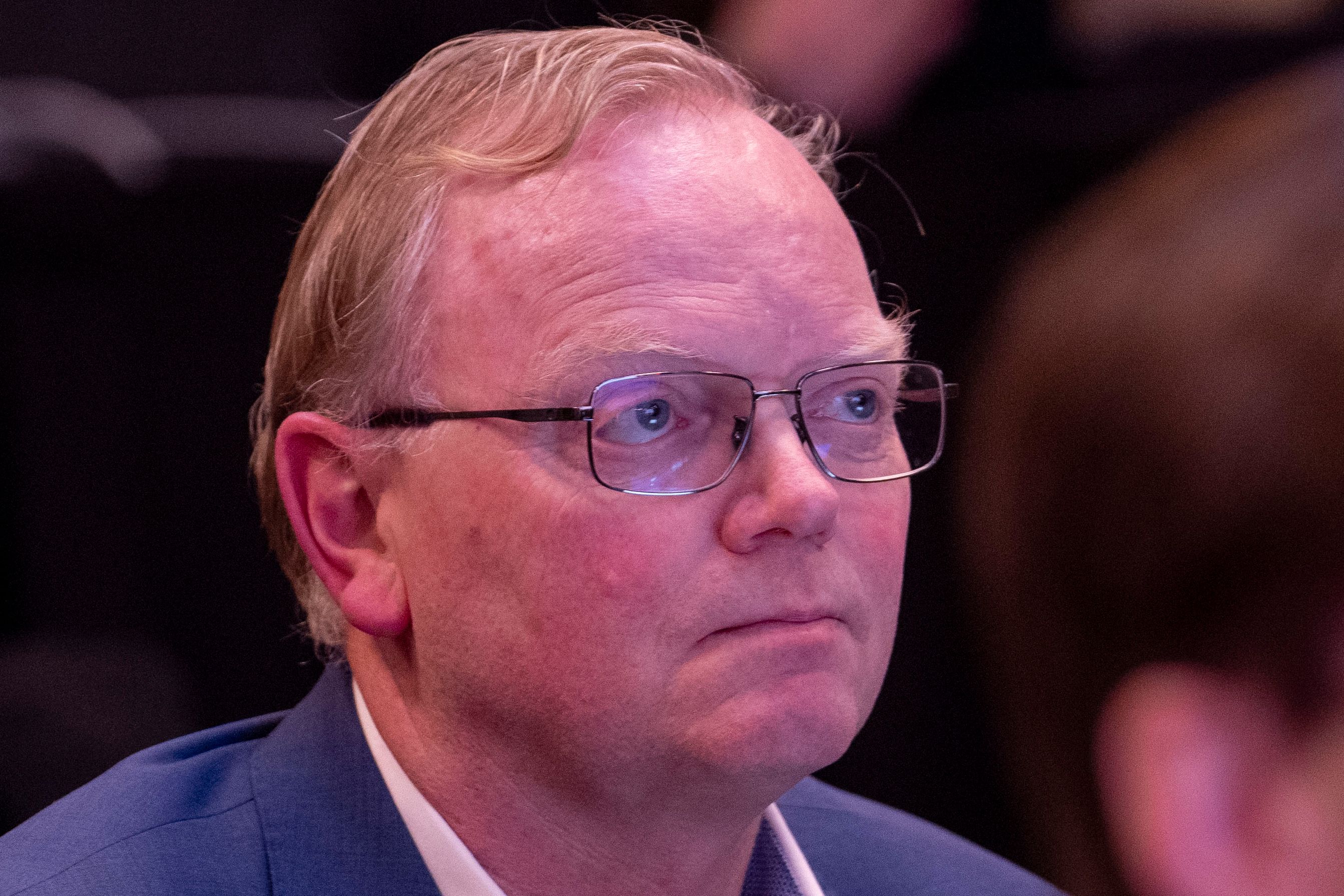 Sindre Finnes eide aksjer for 2,4 millioner ved inngangen av året - smp.no