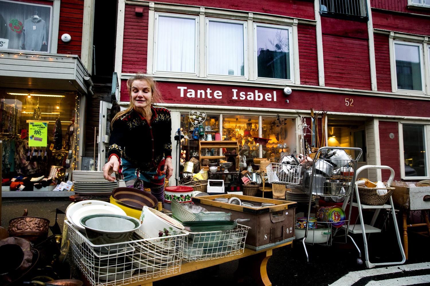 Tante Isabel stenger bruktbutikken - adressa.no