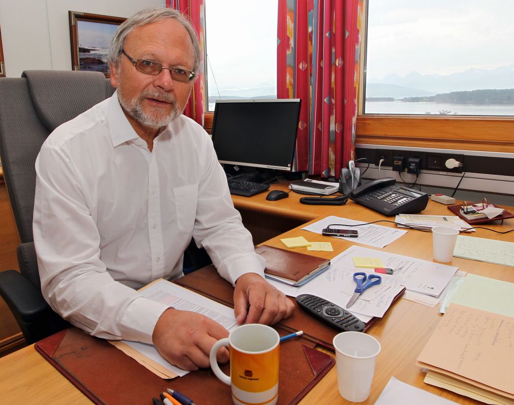 Tommelen ned for Nordøyvegen - smp.no