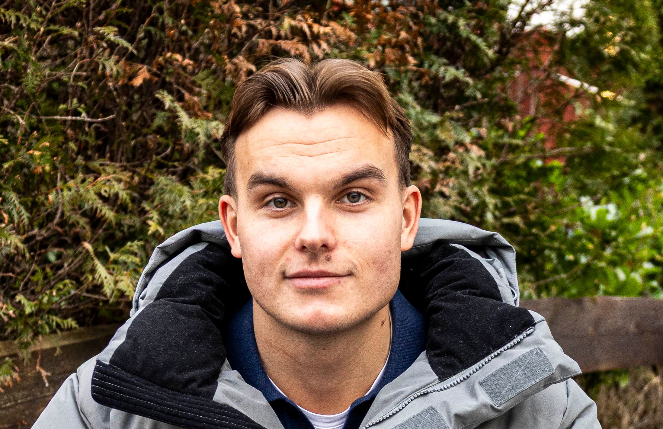 Iversen (24) har signert ny kontrakt - sunnhordland.no