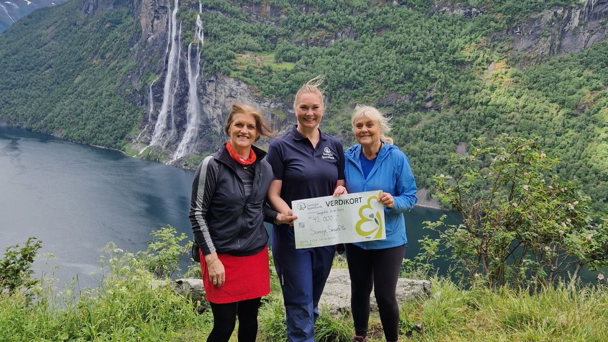 Gir pengar til Skageflå - smp.no