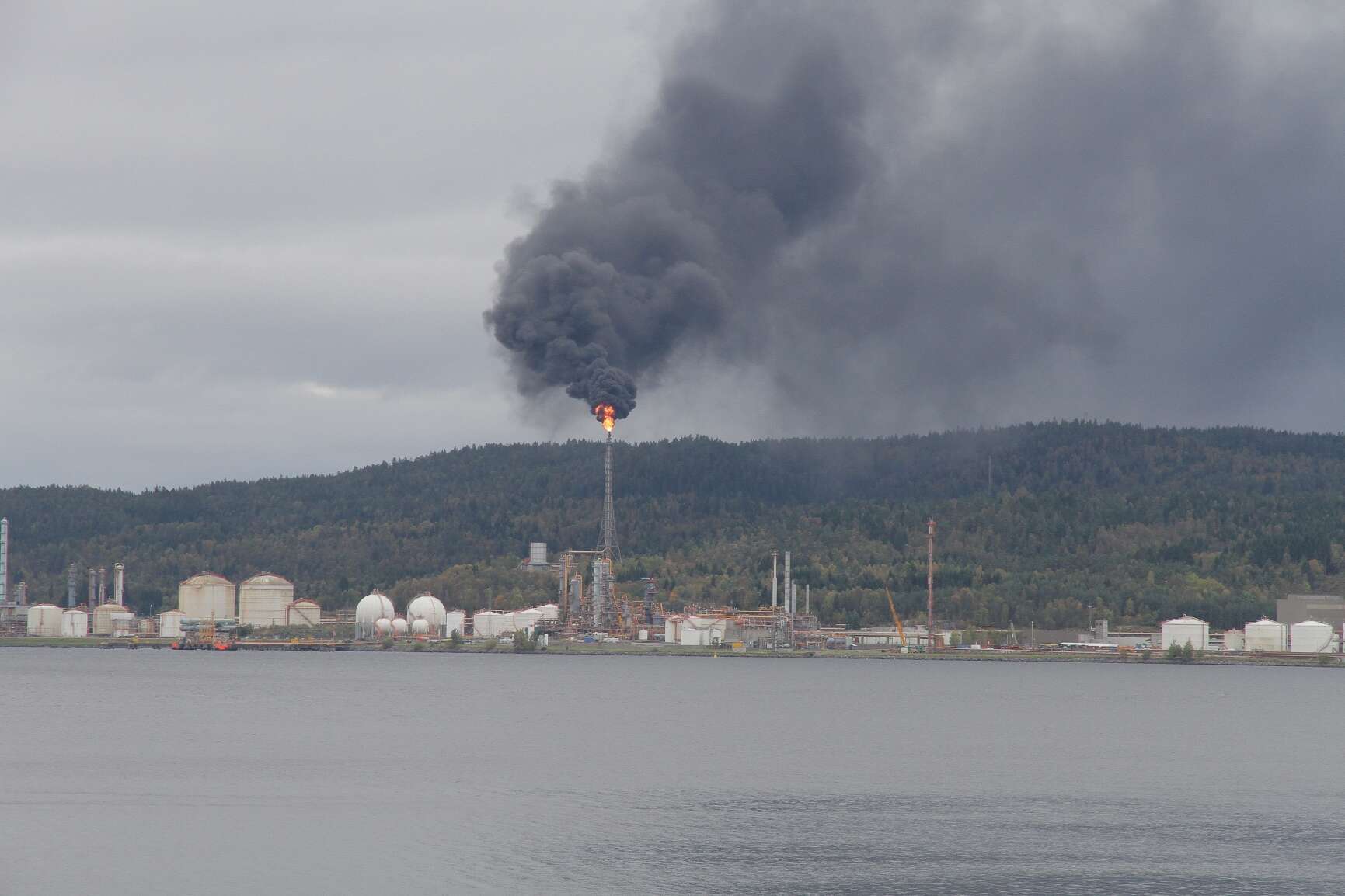 Strømbrudd gir røyk hos Ineos - varden.no