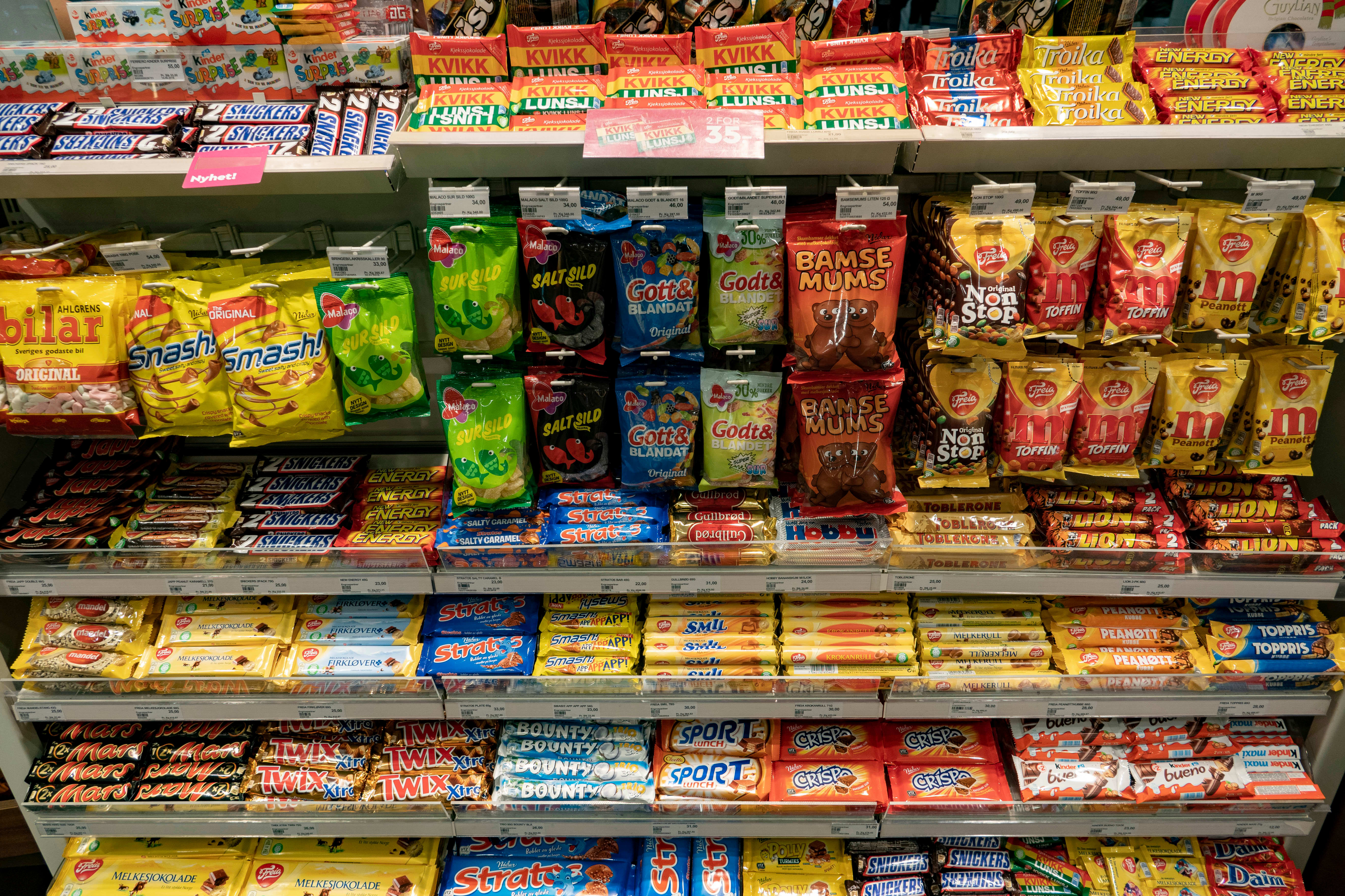 Skal ungdommen få medisin med is og bamsemums og konfekt for å unngå ...