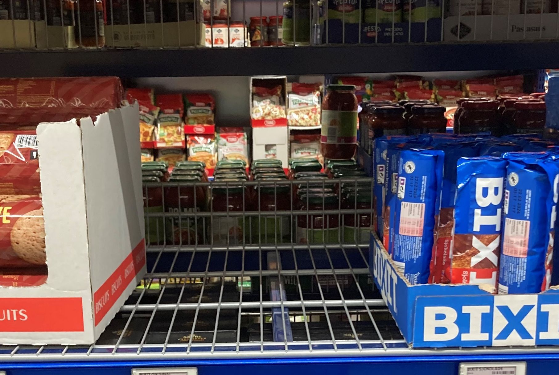 Helt tomt for varen i butikkhylla: – Det gjelder jo alle kjeder - varden.no