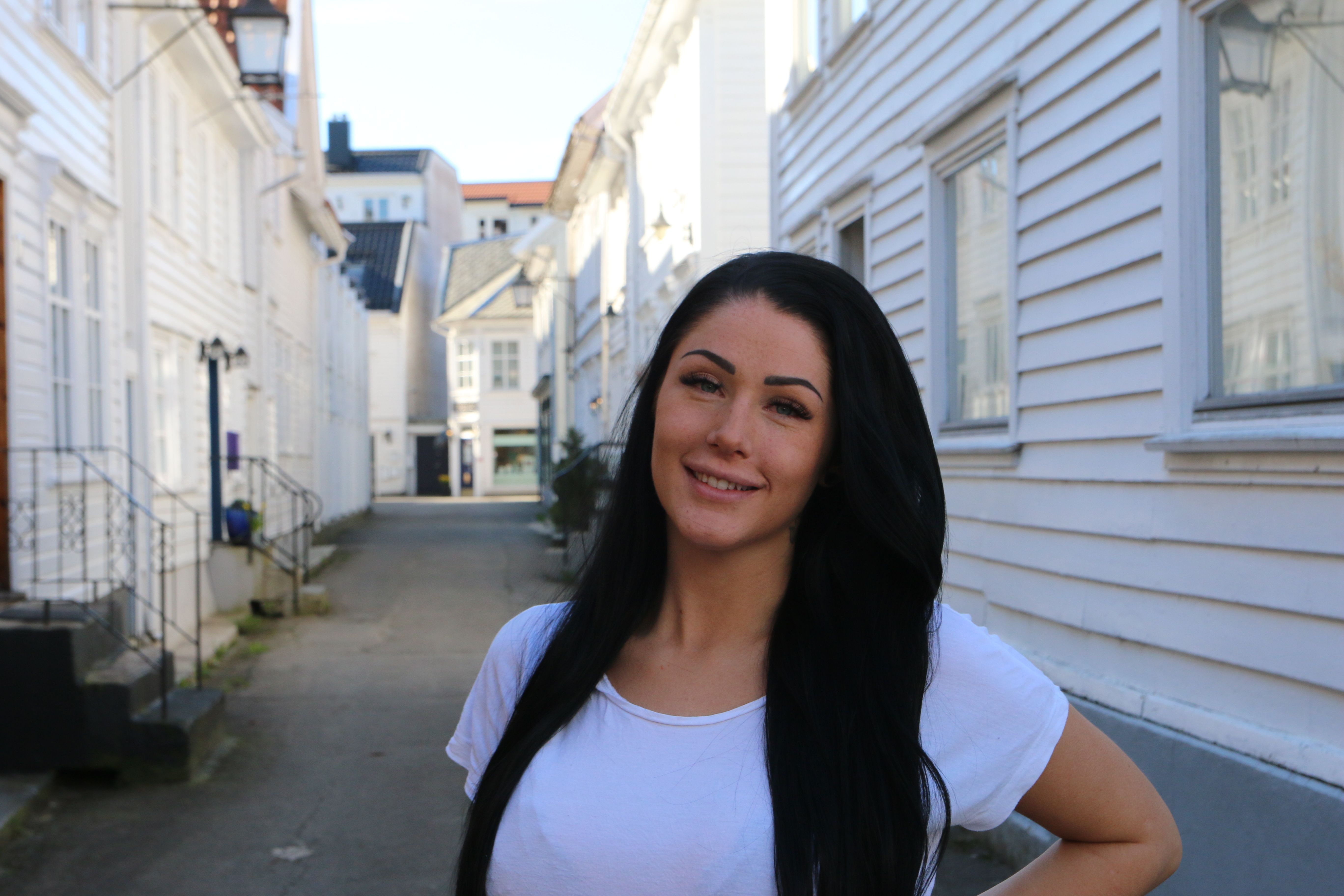 Deltar i «Ex on the Beach» - lister24.no