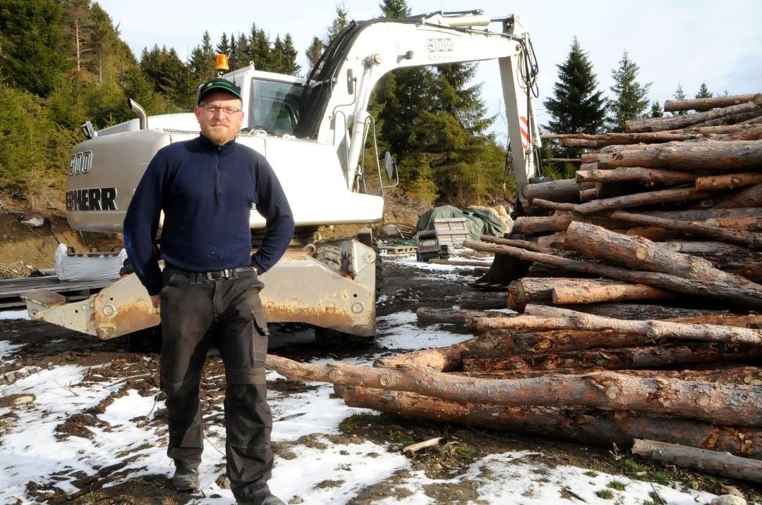 Sagflis kan bli kraftfôringrediens – Rune Møller leverer flisa