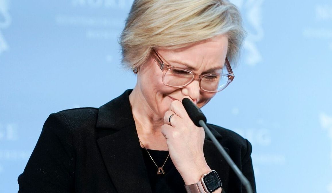 Kjerkol raste mot pressen - rbnett.no Kjerkol raste mot pressen - rbnett.no