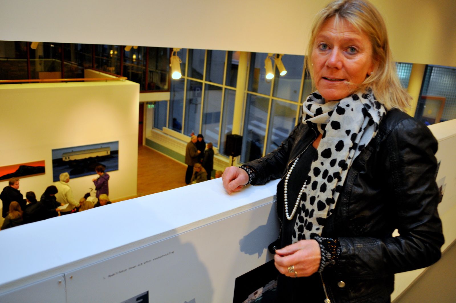 Eva Harr i galleriet - ht.no