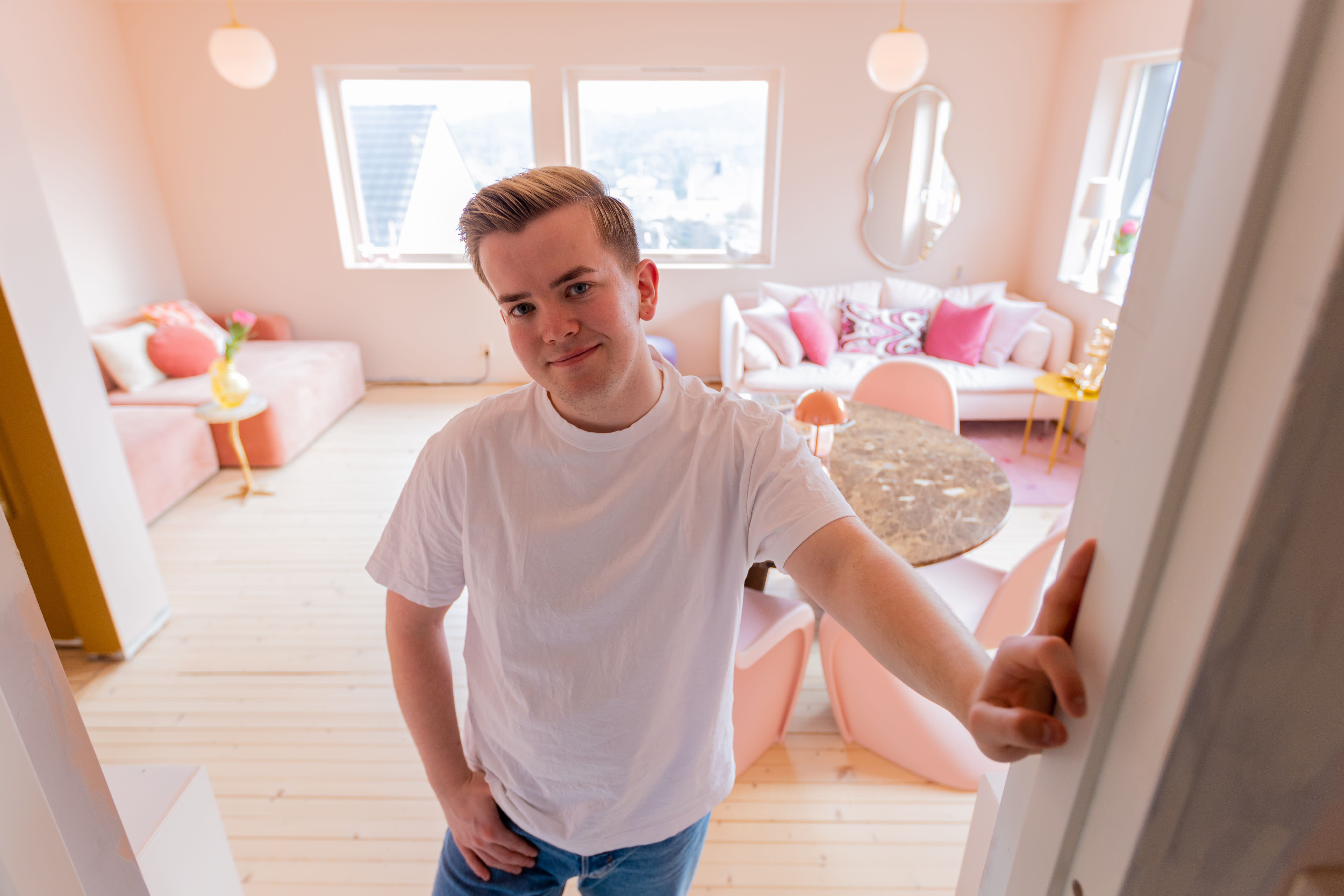 Sander Gjervik (21) har et hjem utenom det vanlige - av-avis.no