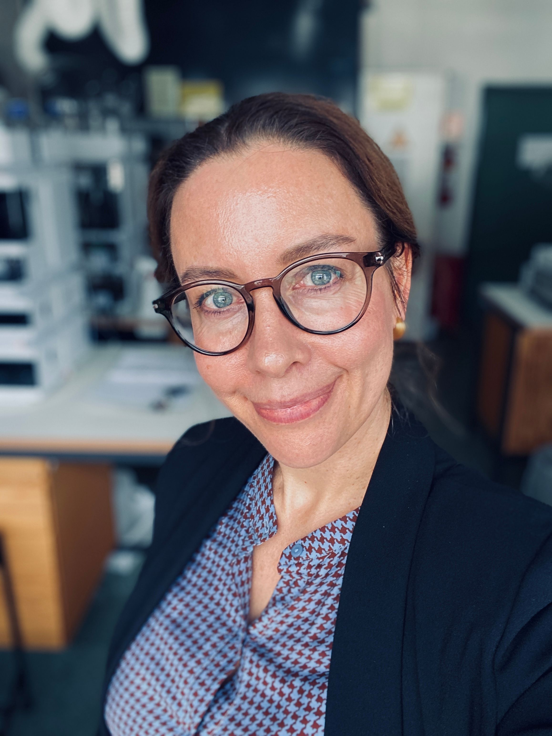 Ho er kjent for levande undervisning - no får ho 500.000 frå Olav Thon-stifting - hallingdolen.no