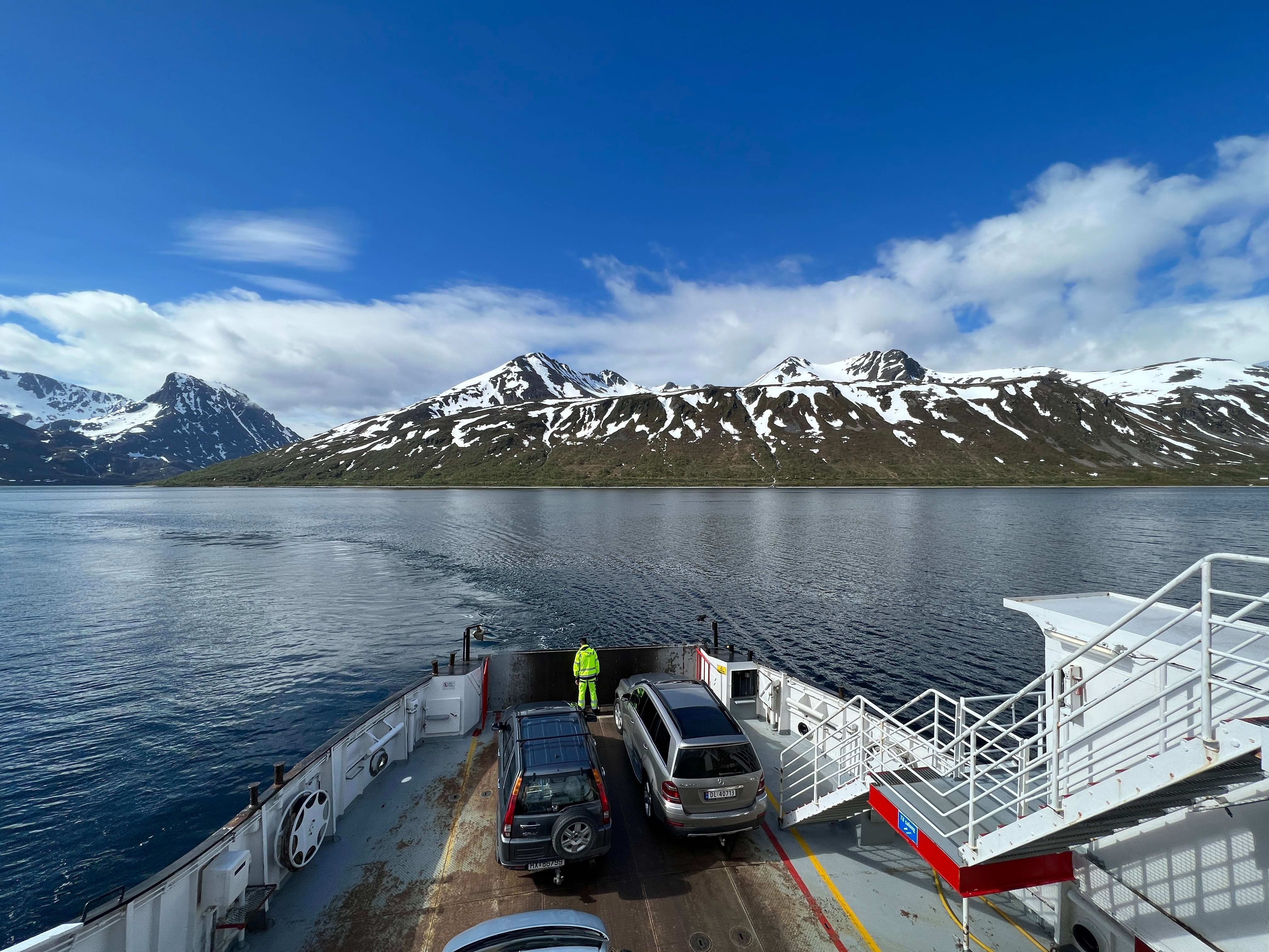 Når fergene må innstille avganger på grunn av mannskapsmangel, er det ...